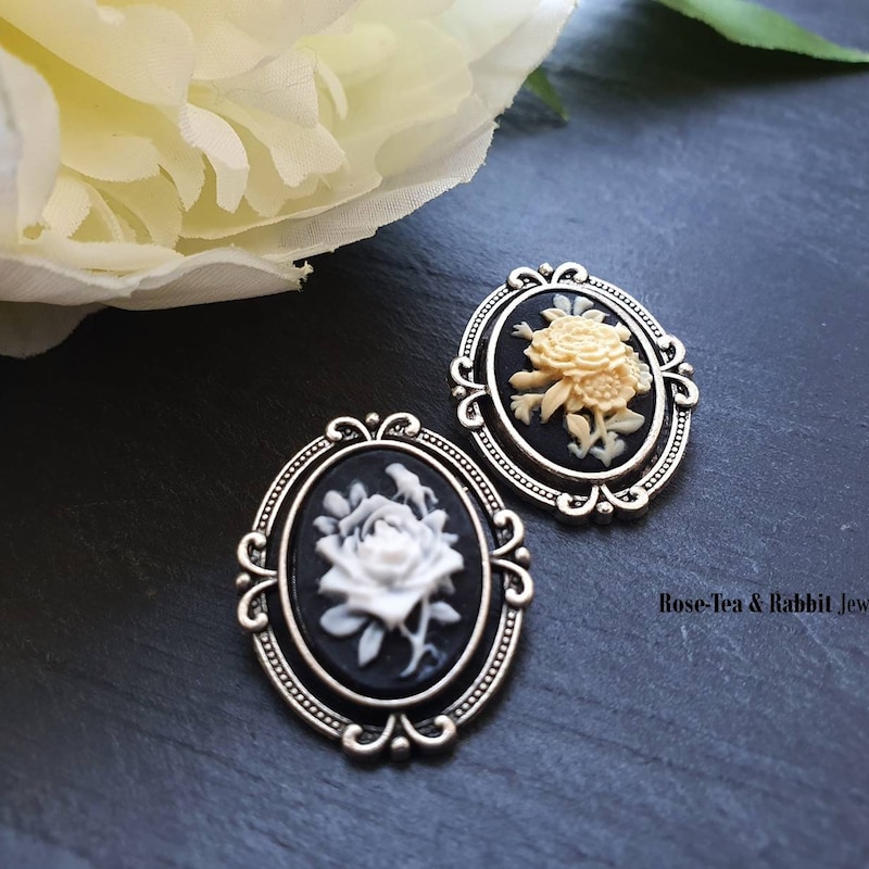 Flower Cameo Brooch - Etsy