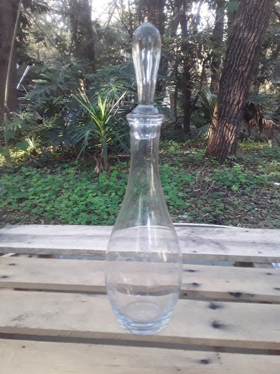 Beautiful Vintage Etched Glass Decanter Liquor/Wine Decanter | Etsy