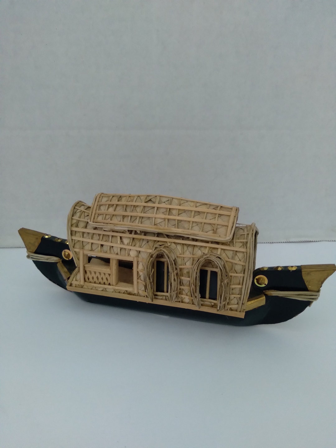 Wood Hand Crafted Boat Kettuvallam, Kerala House Boat, Model Boat ...