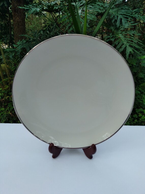 Wedding ring china pattern | Beachweddingtips.com