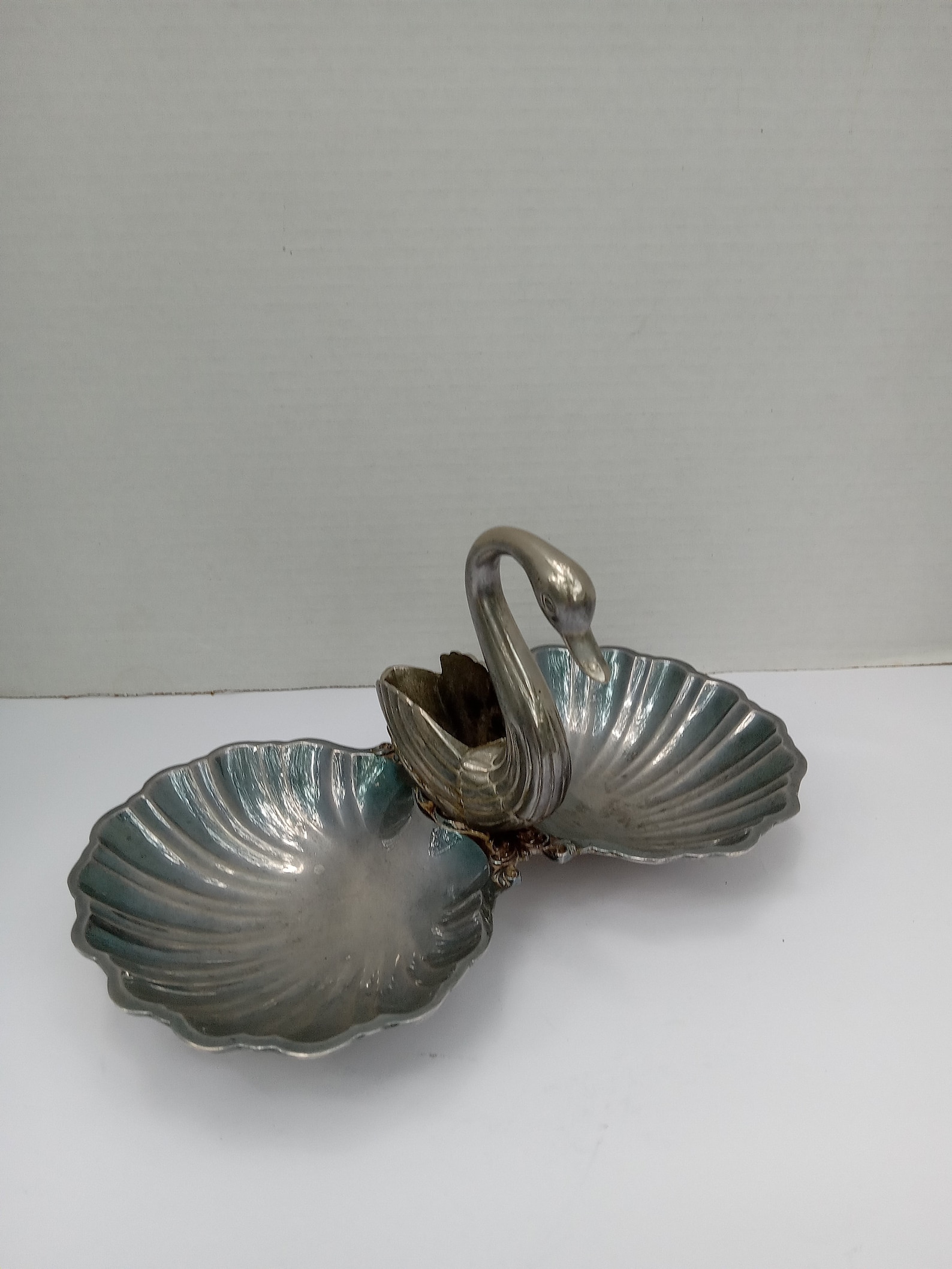 Silver Metal Swan Toothpick Holder/ Double Shell Hors D’oeuvre Dish ...