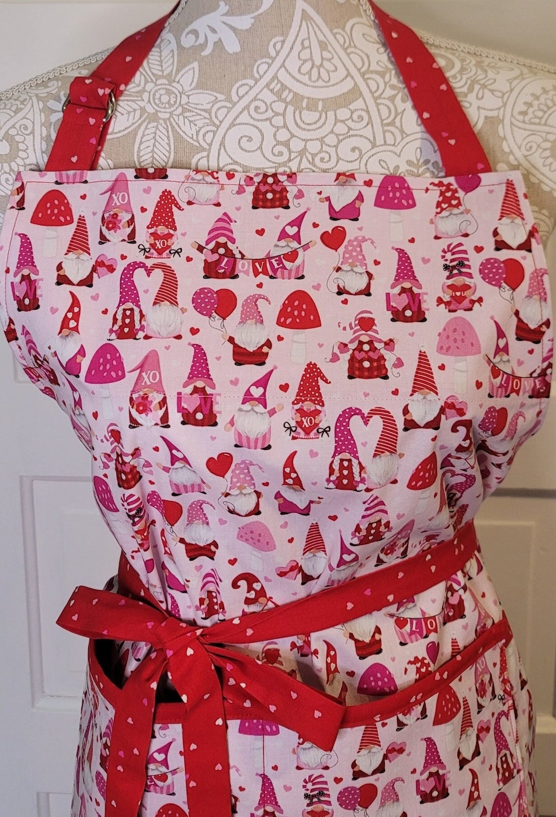 Women's Apron, Valentine's Day, Gnome Apron, Love, Heart, Gifts for Her ...