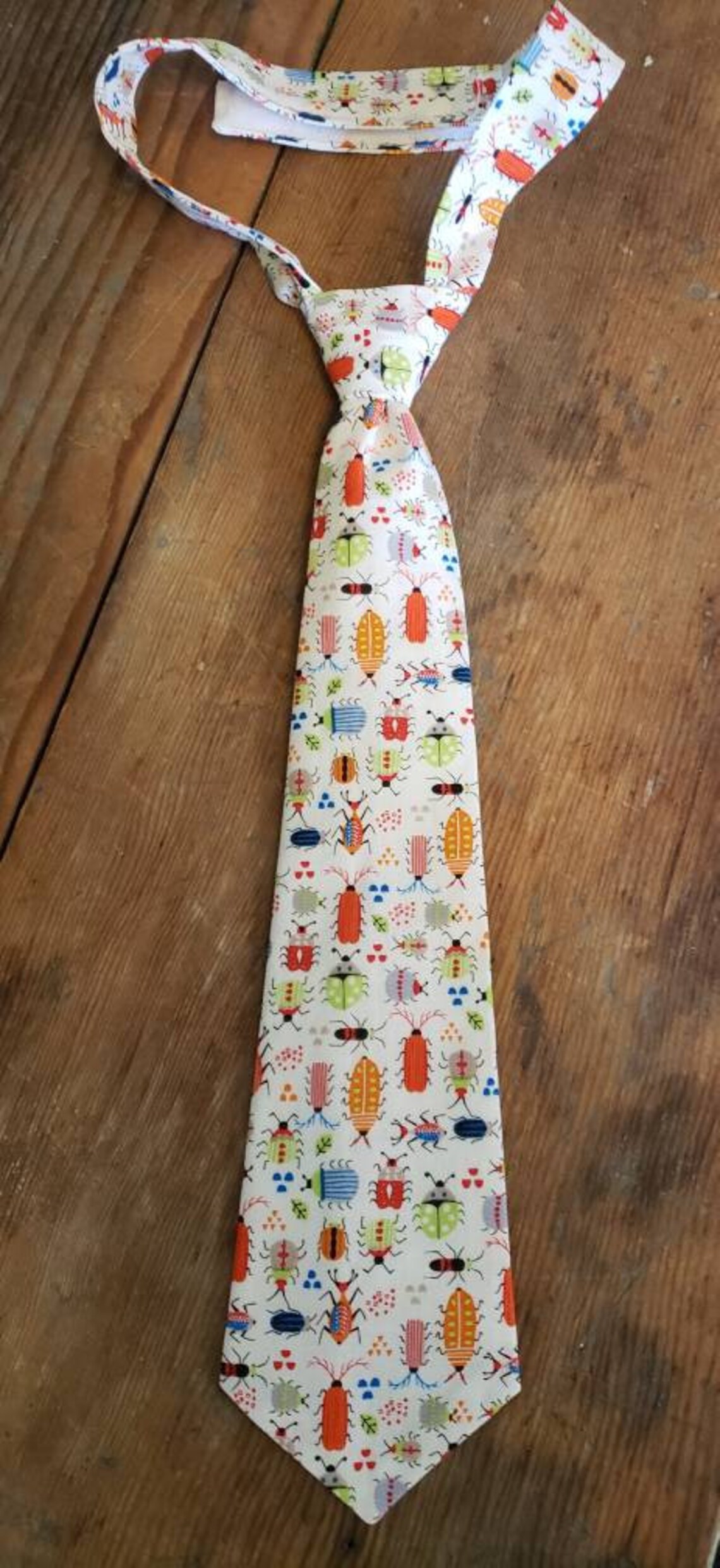 Boy's Tie or Bow Tie - Bug Tie - Bugs - Pre Tied Tie - Boy's Necktie ...
