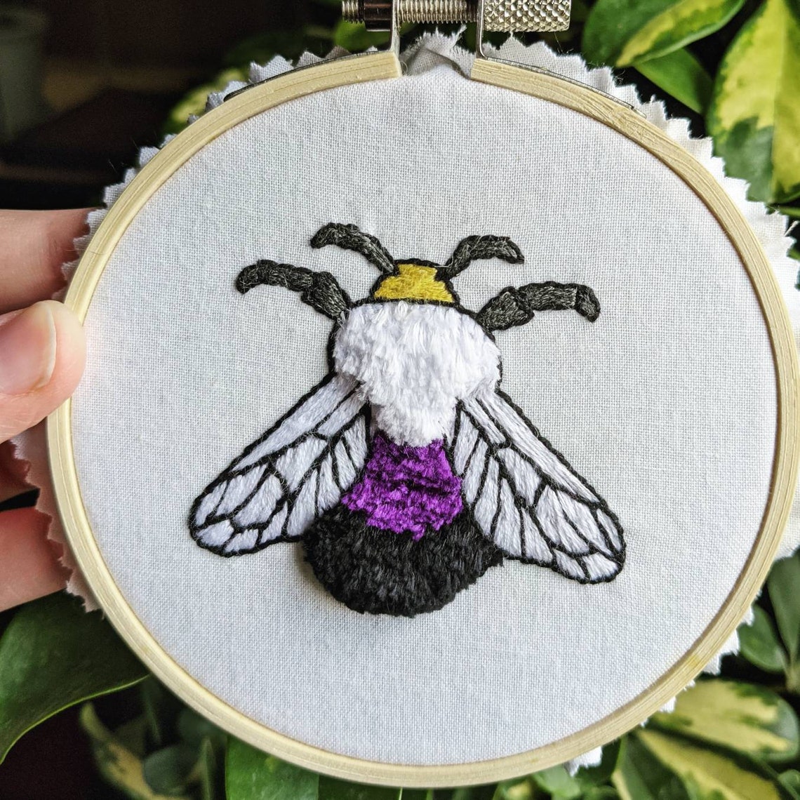 Non-binary Pride Flag Bumblebee Embroidery Wall Hanging, 4inch - Etsy