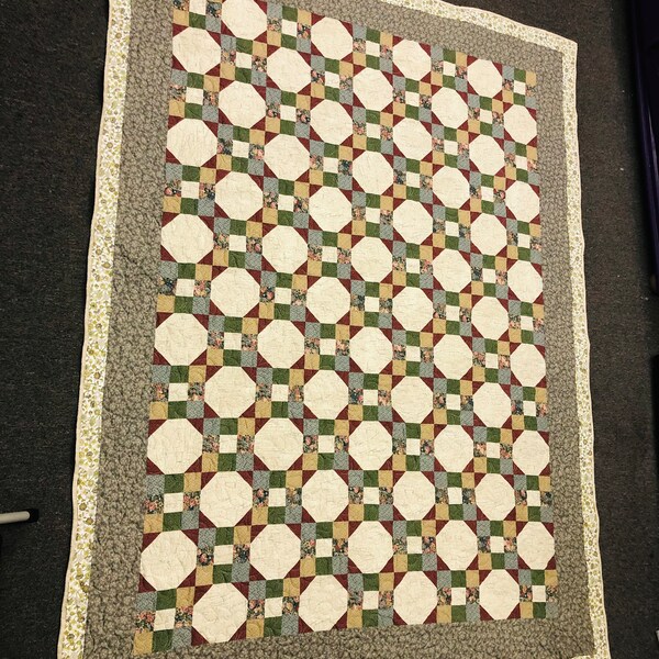 Snowball Quilt - Etsy