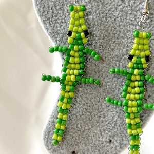 Handmade Alligator/ Crocodile Dangly Seed Bead Animal Hook - Etsy