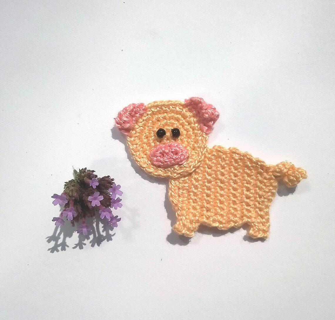 Crochet pig applique Farm Animal applique | Etsy