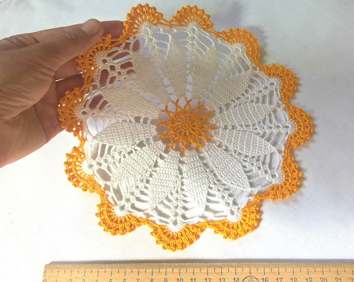 Crochet Daisy Doily White Yellow Doilies Small Round Doily - Etsy