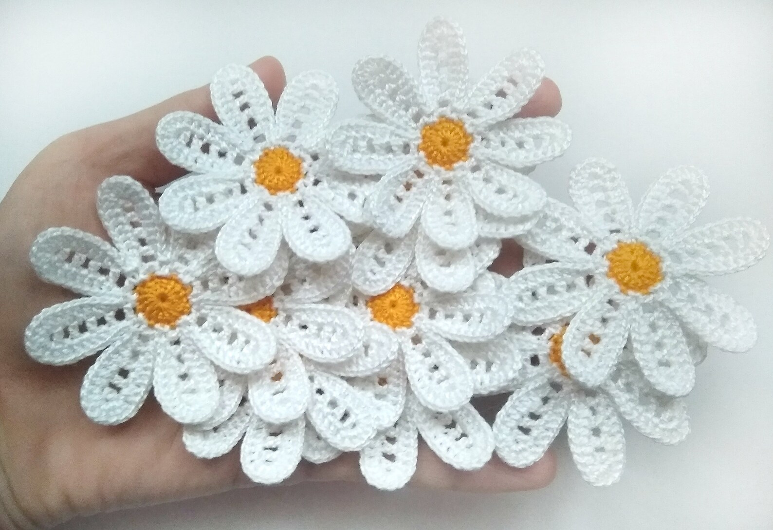 Crochet Daisy Applique Flowers 3pcs Crochet Decorative Flowers - Etsy