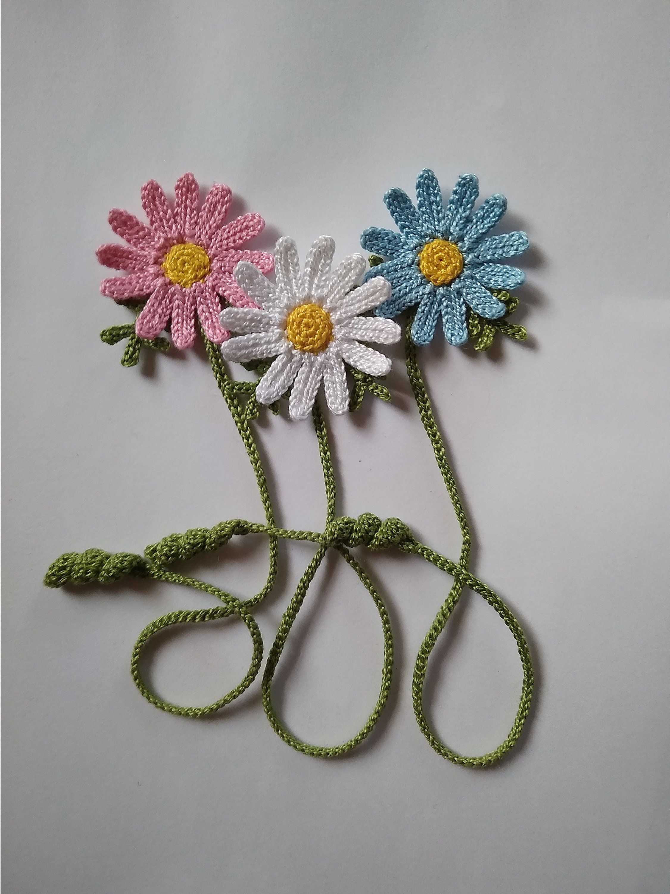 Crochet Daisy Bookmark, Pastel Bookmark, Book Lover Gift, Planners ...