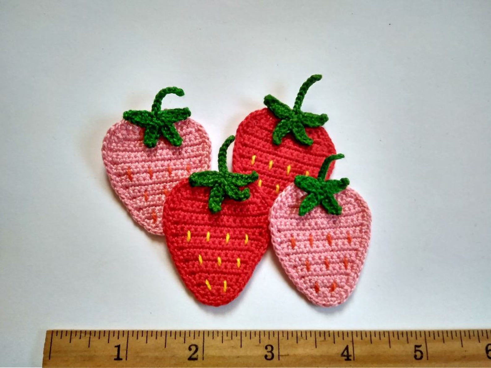 Crochet strawberry applique 2pcs Red strawberry motif Pink | Etsy