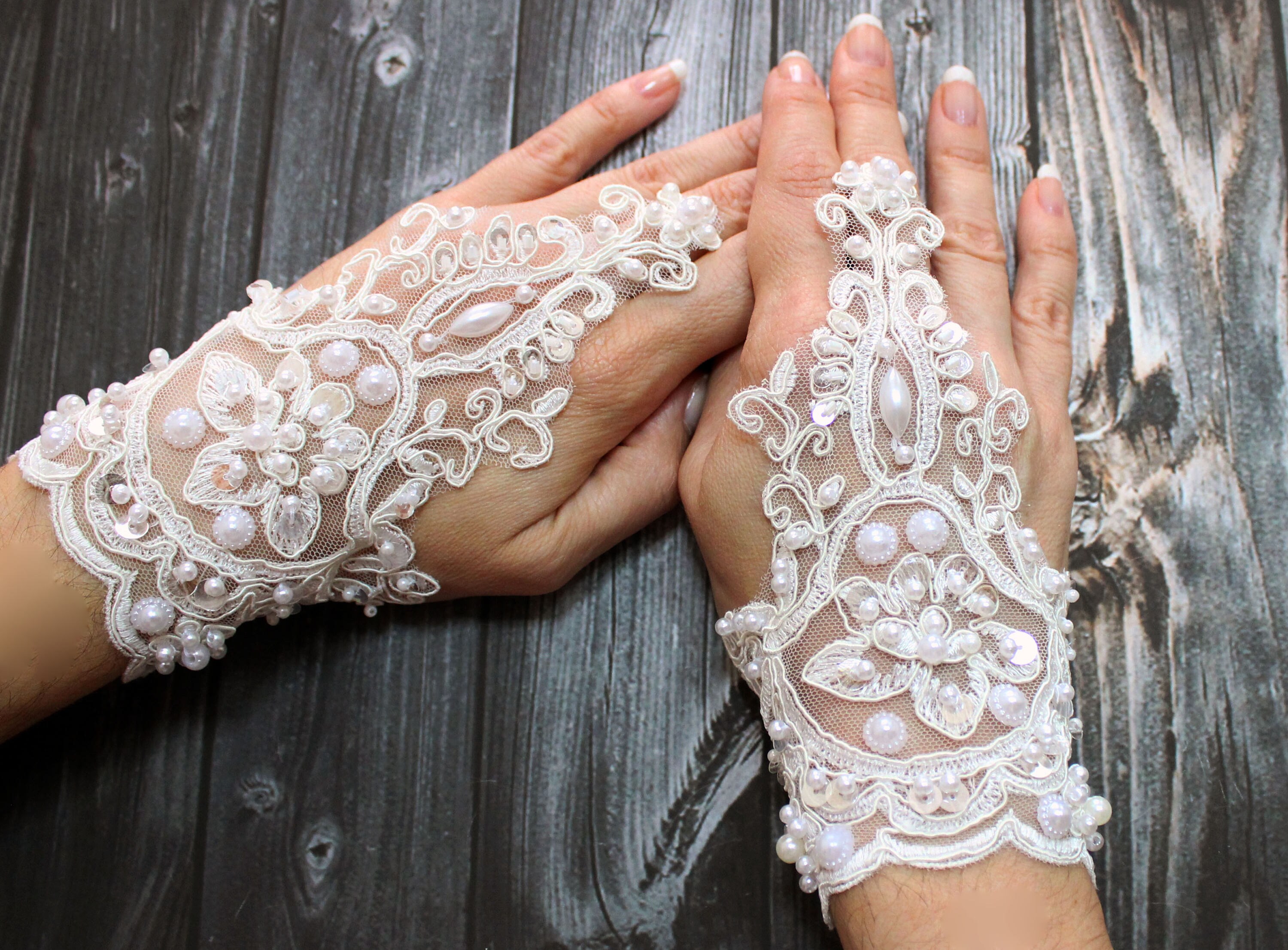 Beaded Wedding Delicate Gloves, Lace Beaded, French Lace White Gloves ...