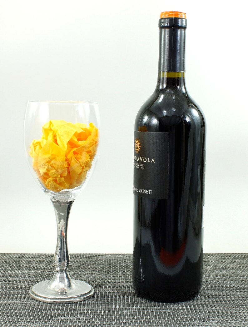 Set 2 Elegant and Classy Goblet Gives a Chic Touch to Your - Etsy