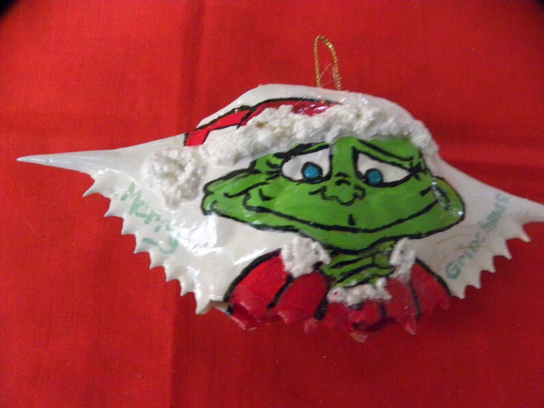 Funny Freckled Face Grinch Painted on Maryland Crab Shell Ornament ...