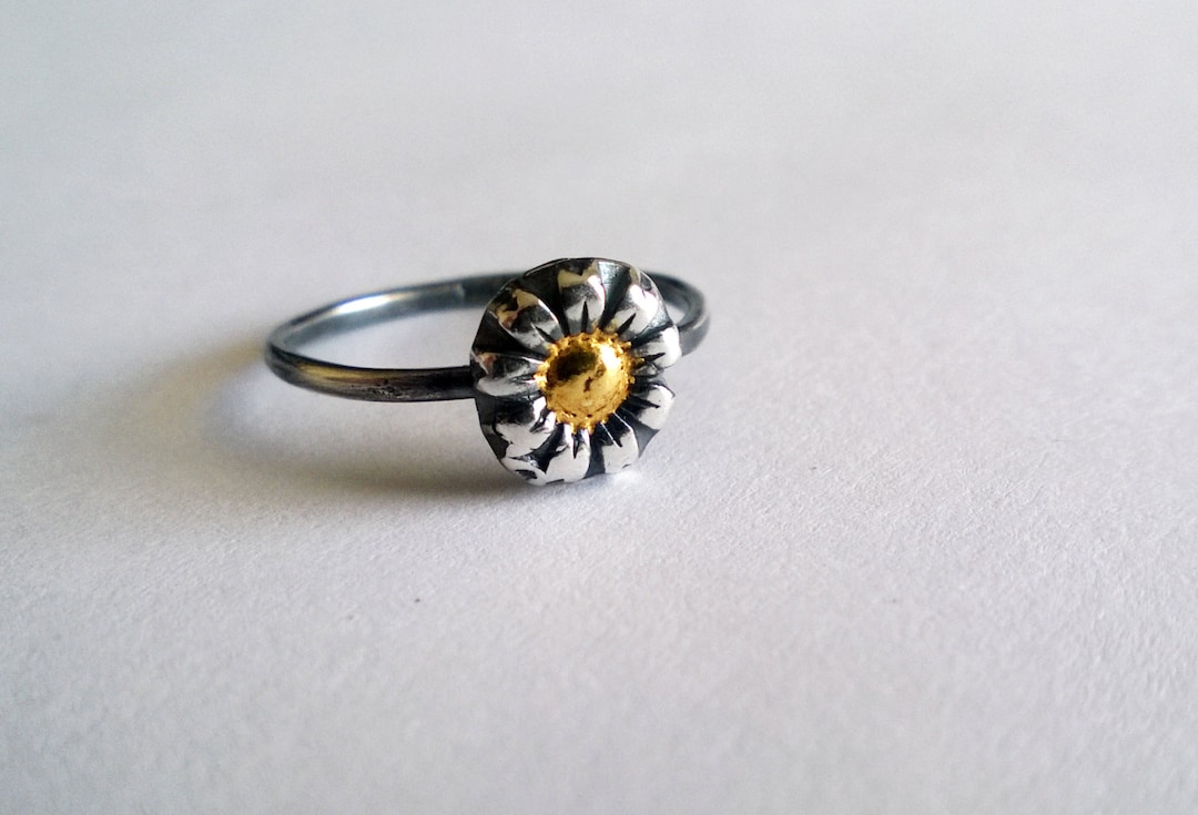 Silver Daisy Ring, Gold Daisy Ring, Daisy Ring, Flower Stacking Ring ...