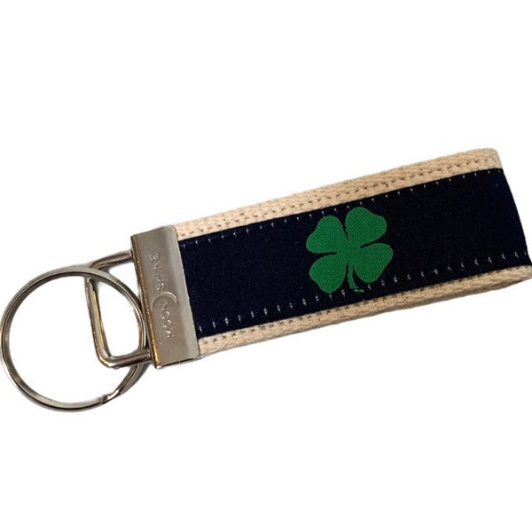 Shamrock Ring - Etsy