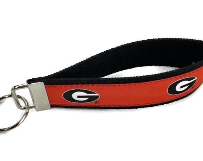 University of Georgia Bulldogs Wrislet Keychain - Etsy