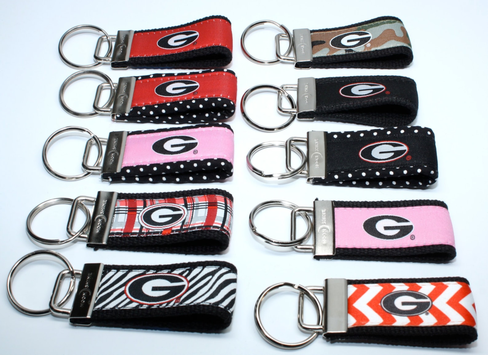 University of Georgia Bulldogs Web Key Chains | Etsy