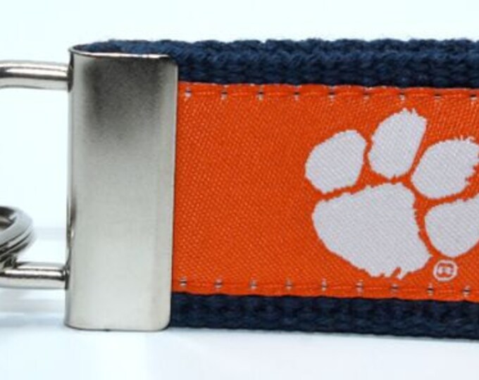 Clemson University Tiger Paw Web Key Chain - Etsy