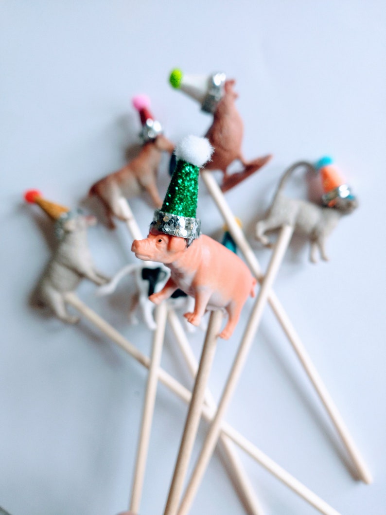 Mini Cake Topper Farm Animal Set, Animals Wearing Party Hats, Comes ...
