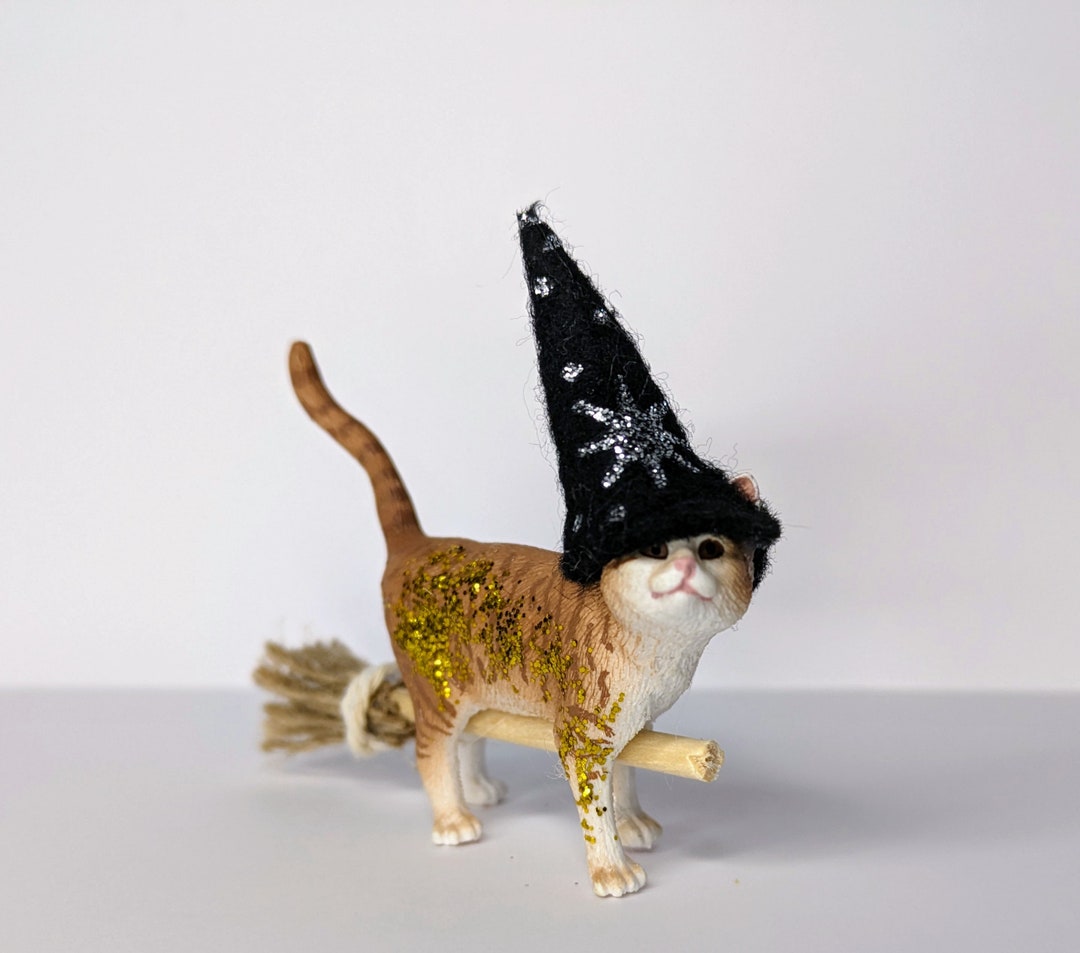 Halloween Ginger Cat by Journey to Hygge. - Etsy UK