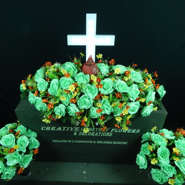 Solar Cross Cemetery Light - Etsy