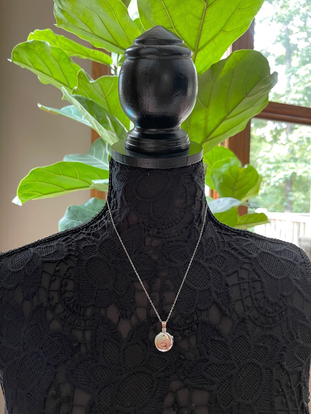 Small Sterling Silver Round Locket ~ Smooth Locket ~ Think Downton ...