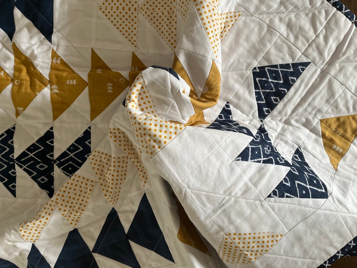 Gender Neutral Quilt With Modern Design - Etsy
