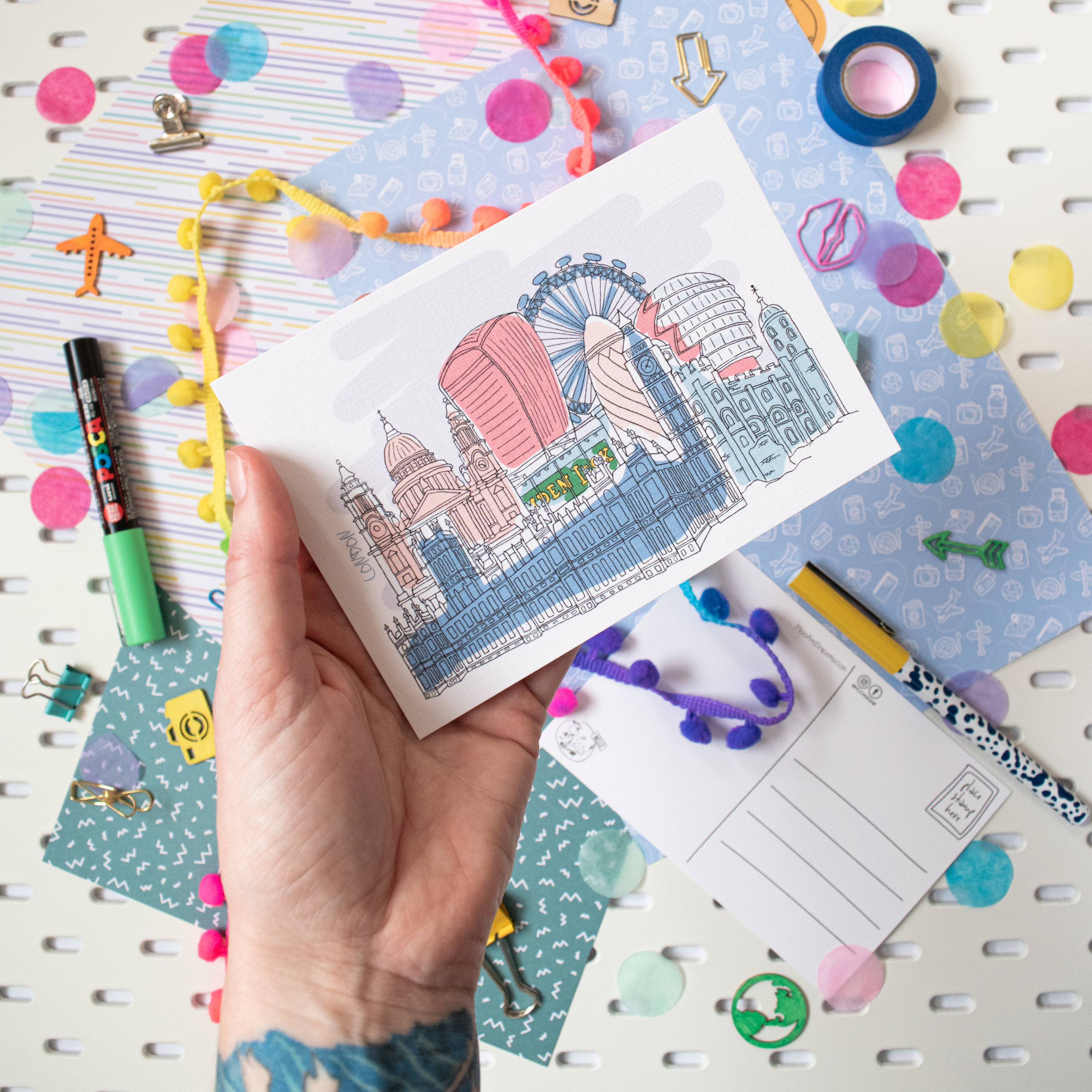 London Skyline Postcard Landmark Illustrations | Etsy