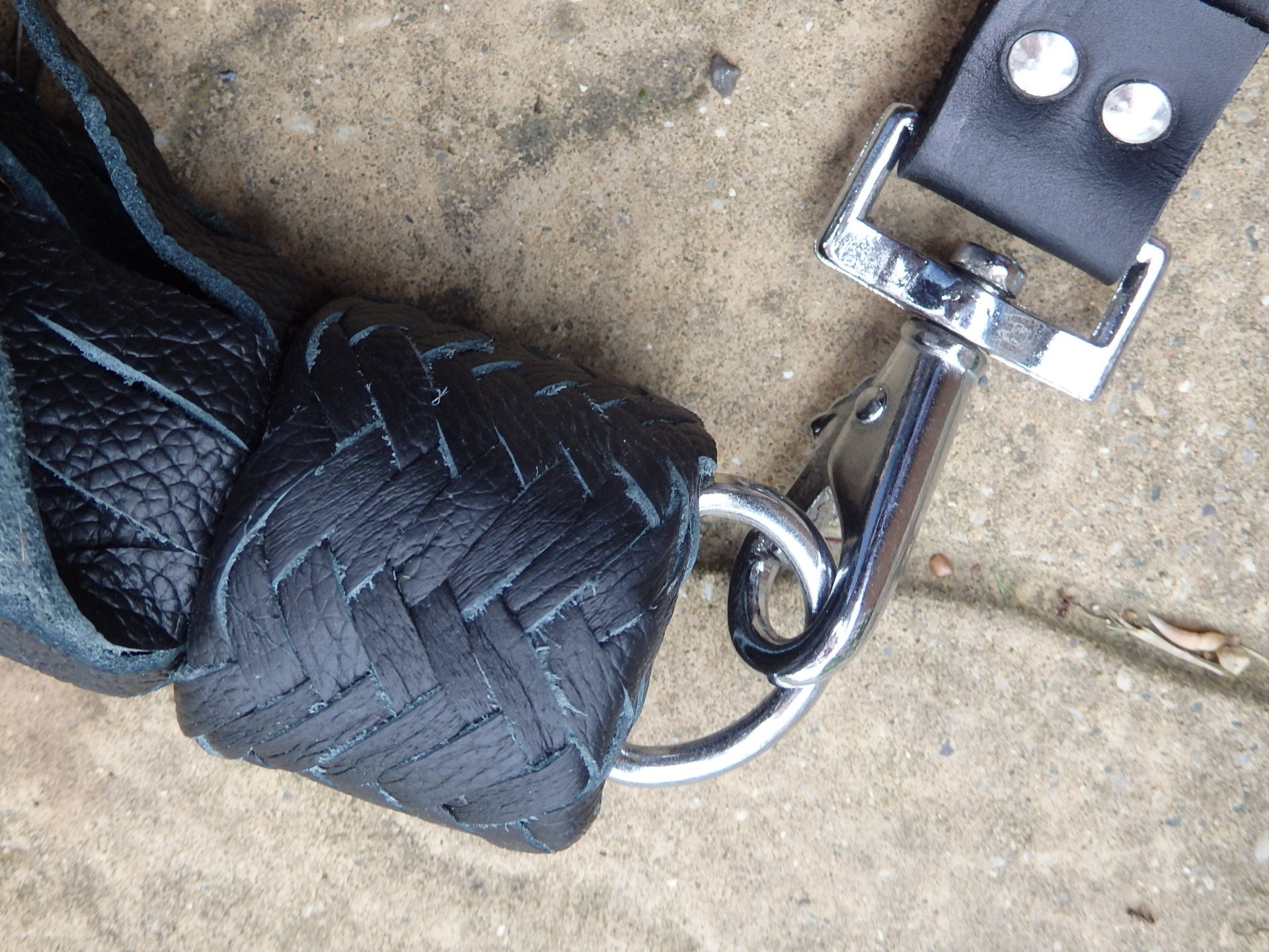 Gorgeous Black Leather SWIVEL FINGER Flogger Cat of 9 Tails - Etsy