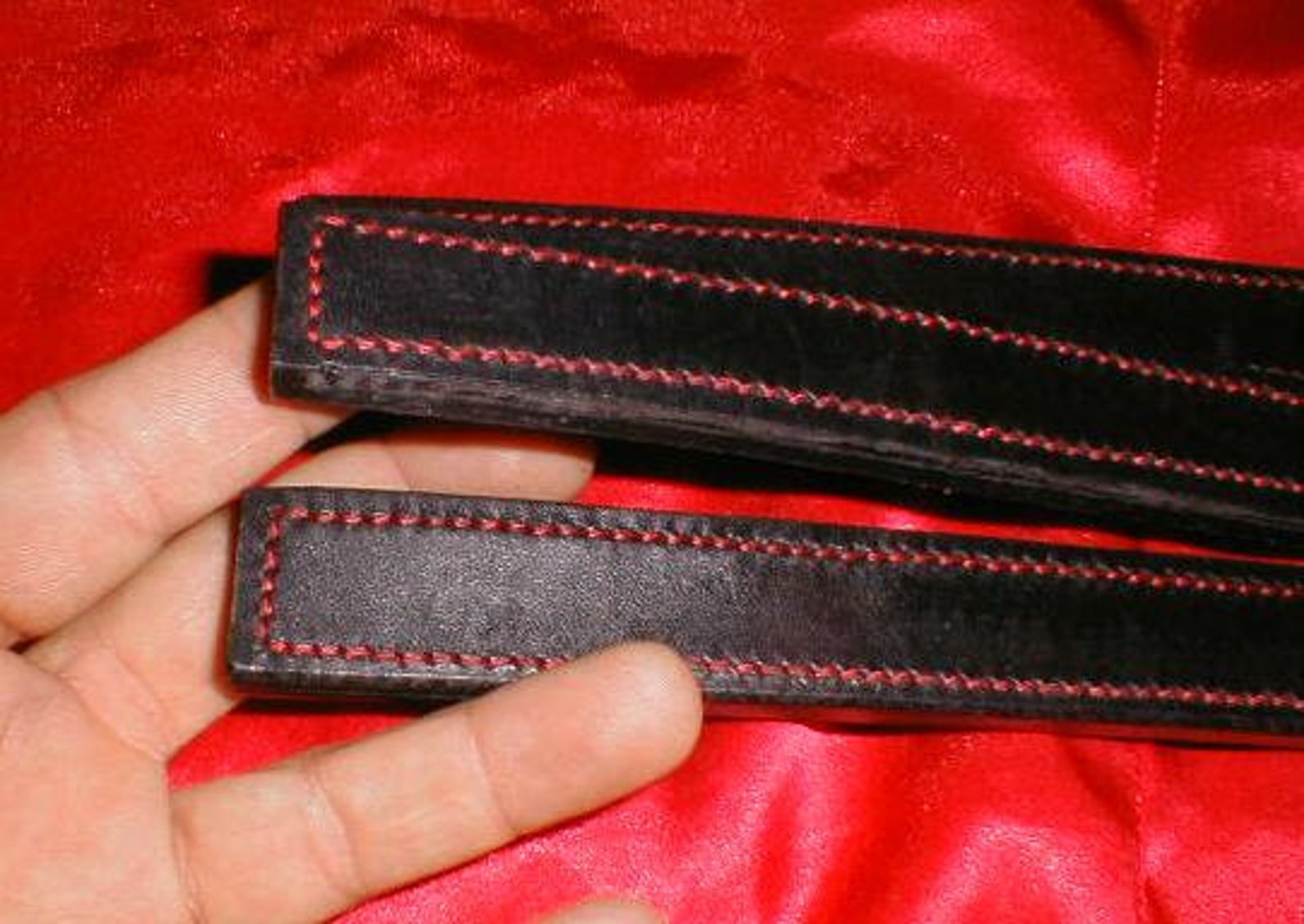 NEW SPLIT STROP Leather Devil Paddle Tawse Gothic Goth 2-3 - Etsy