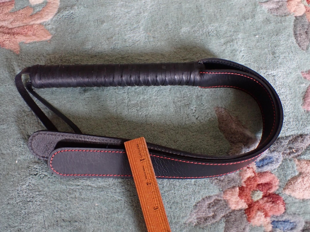 Heavy LEATHER SLAPPER TAWSE 2-tongue With Leather Wrapped Metal Handle ...
