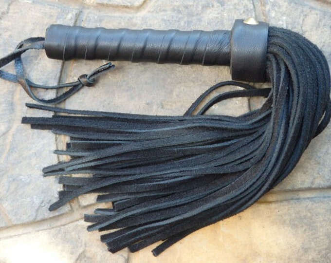 MIGHTY MINI Black Leather Lightweight Short Flogger 72 Tails - Etsy