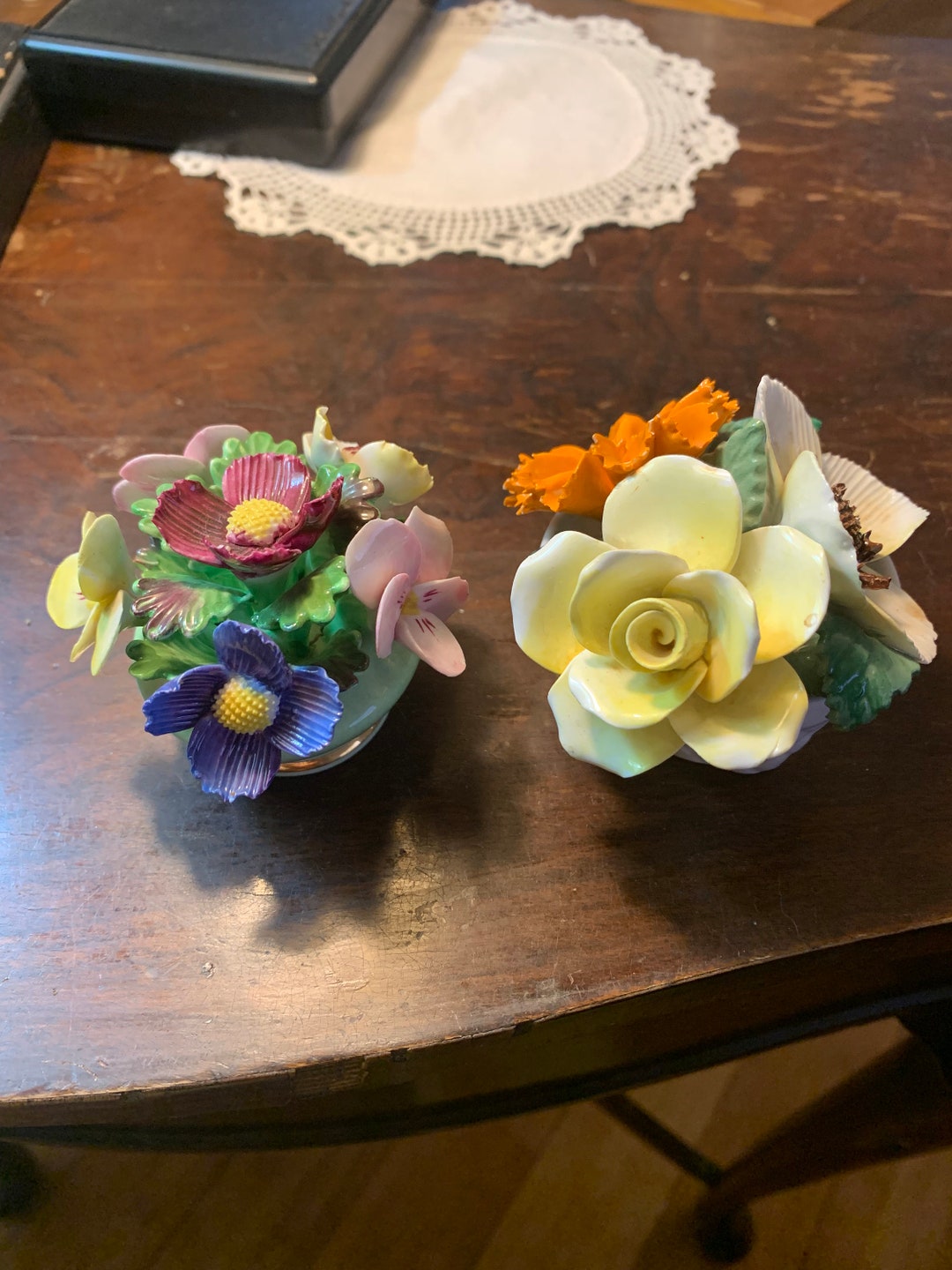 Choice of Vintage Porcelain Flowers in Containers Home Decor Crown ...