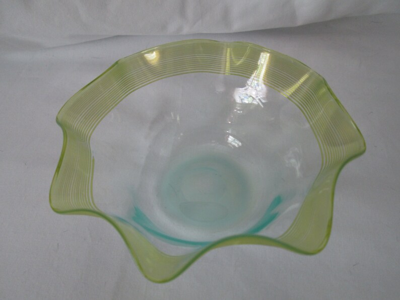 Vintage Loetz Fine Quality Bon Bon Bowl Thread Glass rim light | Etsy