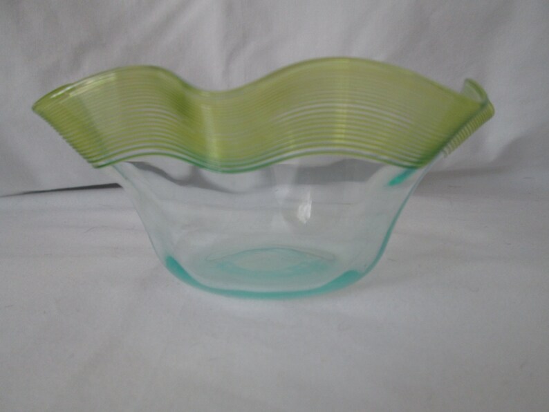 Vintage Loetz Fine Quality Bon Bon Bowl Thread Glass rim light | Etsy