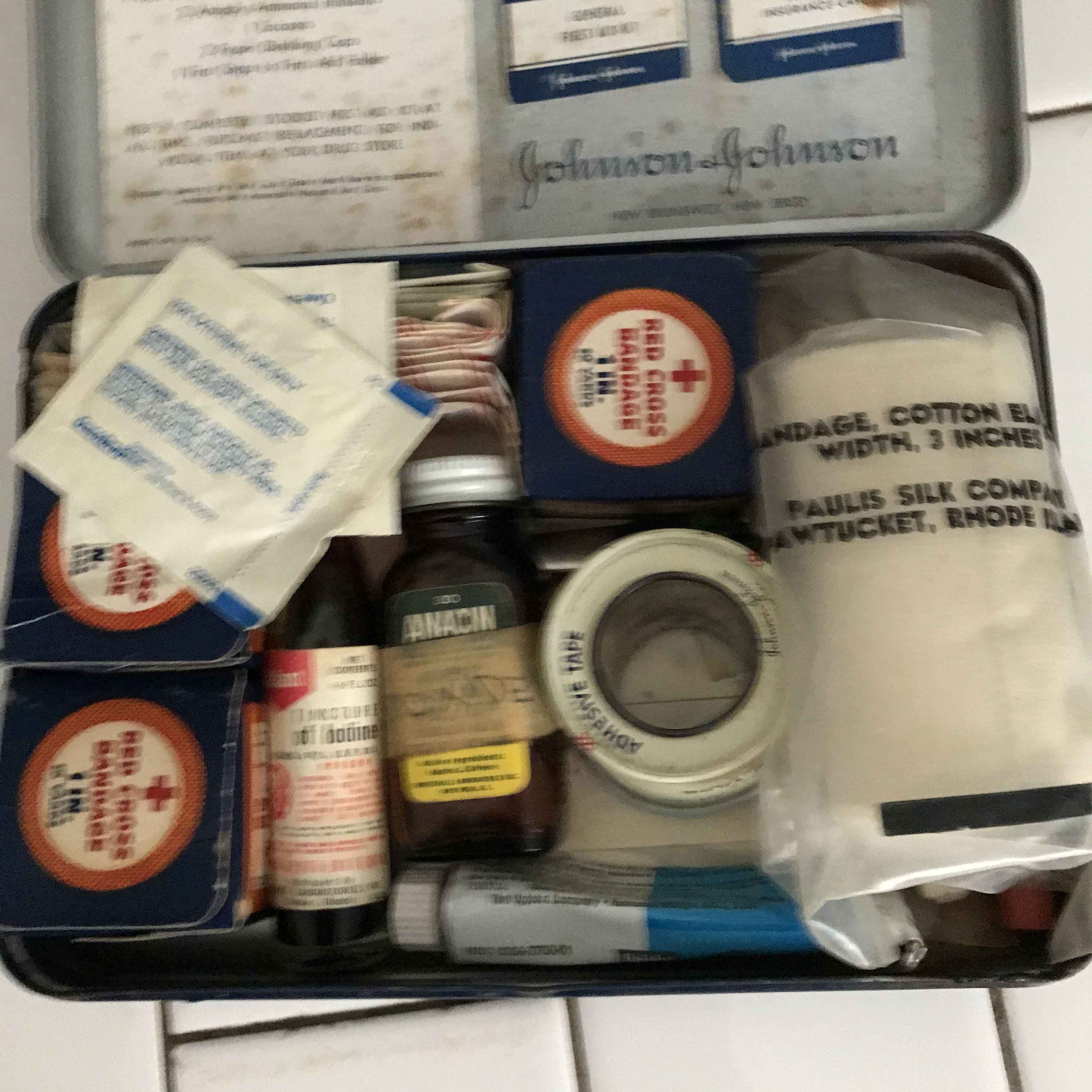 Vintage First Aid Kit With All Contents Johnson and Johnson - Etsy
