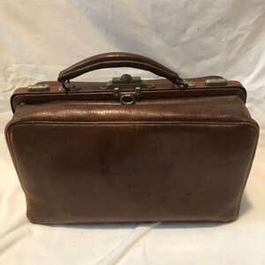 Antique Doctors Medical House Call Bag Leather Locking Top Brown With ...