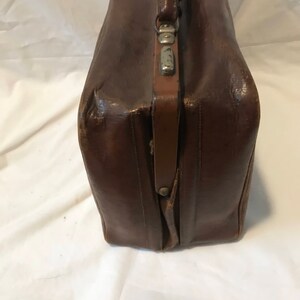 Antique Doctors Medical House Call Bag Leather Locking Top Brown With ...