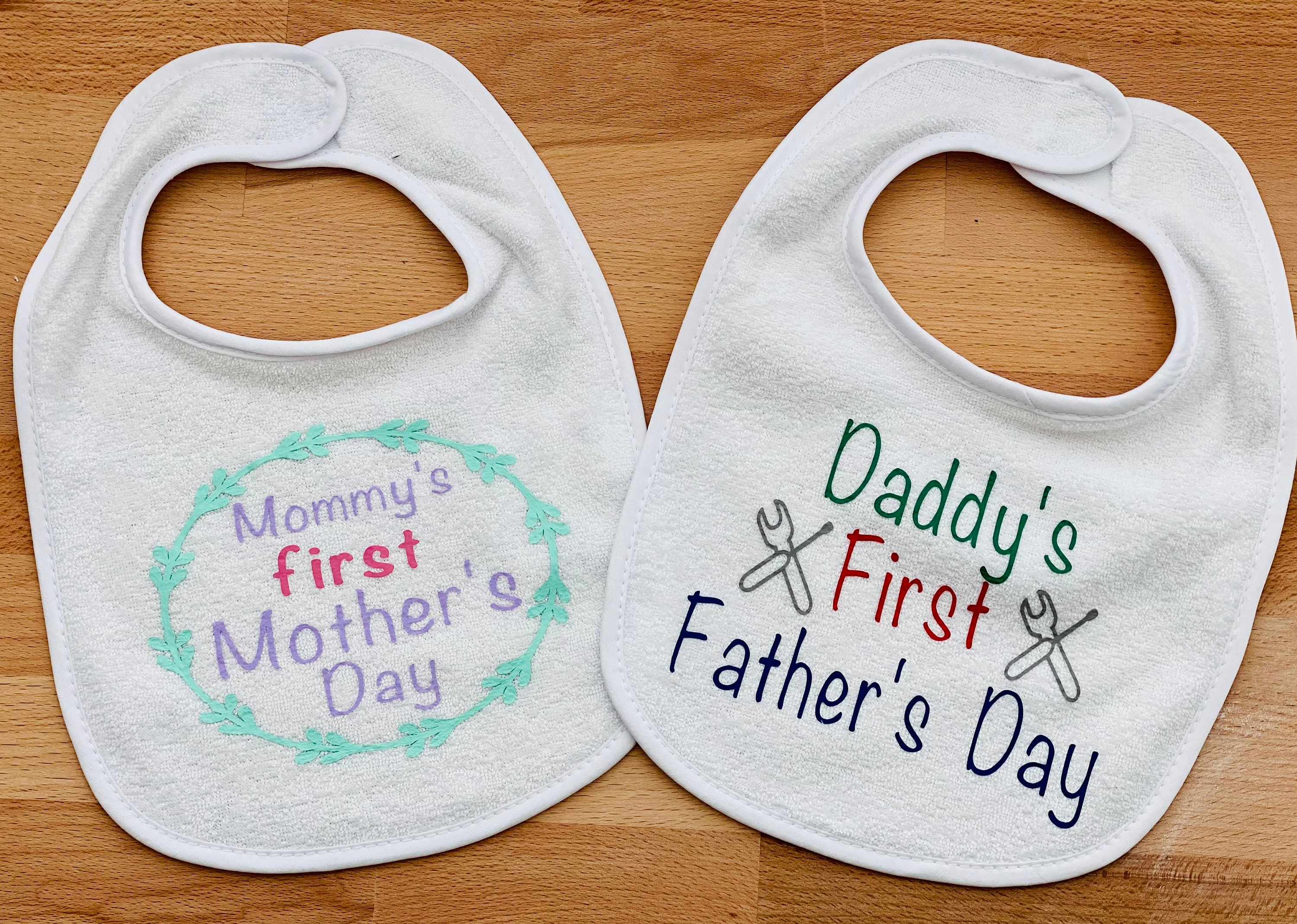 Holiday Baby Bib Set | Etsy