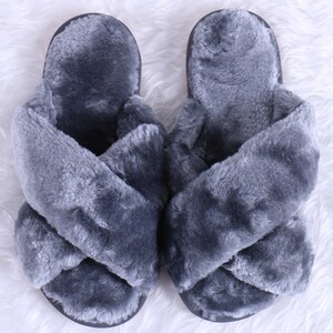 Personalized Bridesmaid Slipper Bachelorette Hen Party Gift Wedding ...