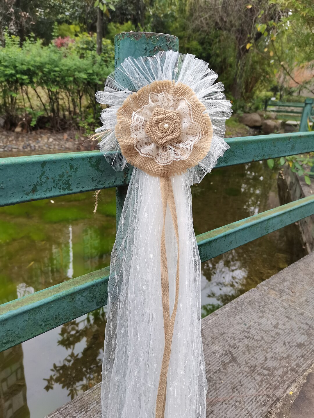 1pc Shabby Chic Decor Burlap and Lace Pew Bows, Burlap Bows, Wedding ...