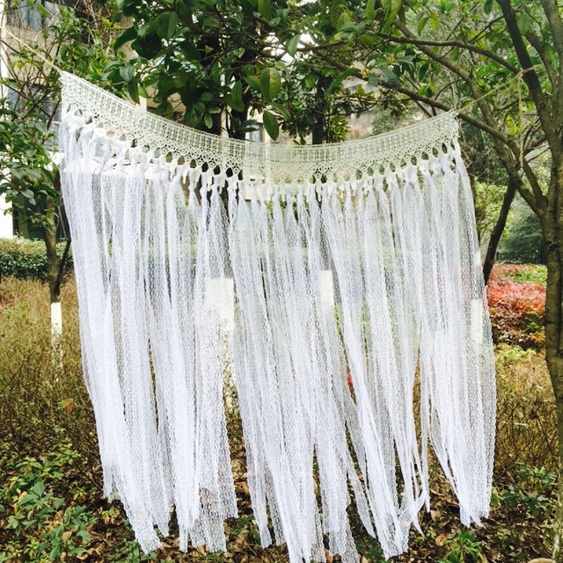 SHABBY Vtg Lace Backdrop Wedding Banner Valance Fabric Garland | Etsy