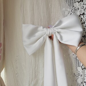 Custom 1pc Big Off-white Bow, Formal Bow, Wedding Bow, Wall Bow, Door ...