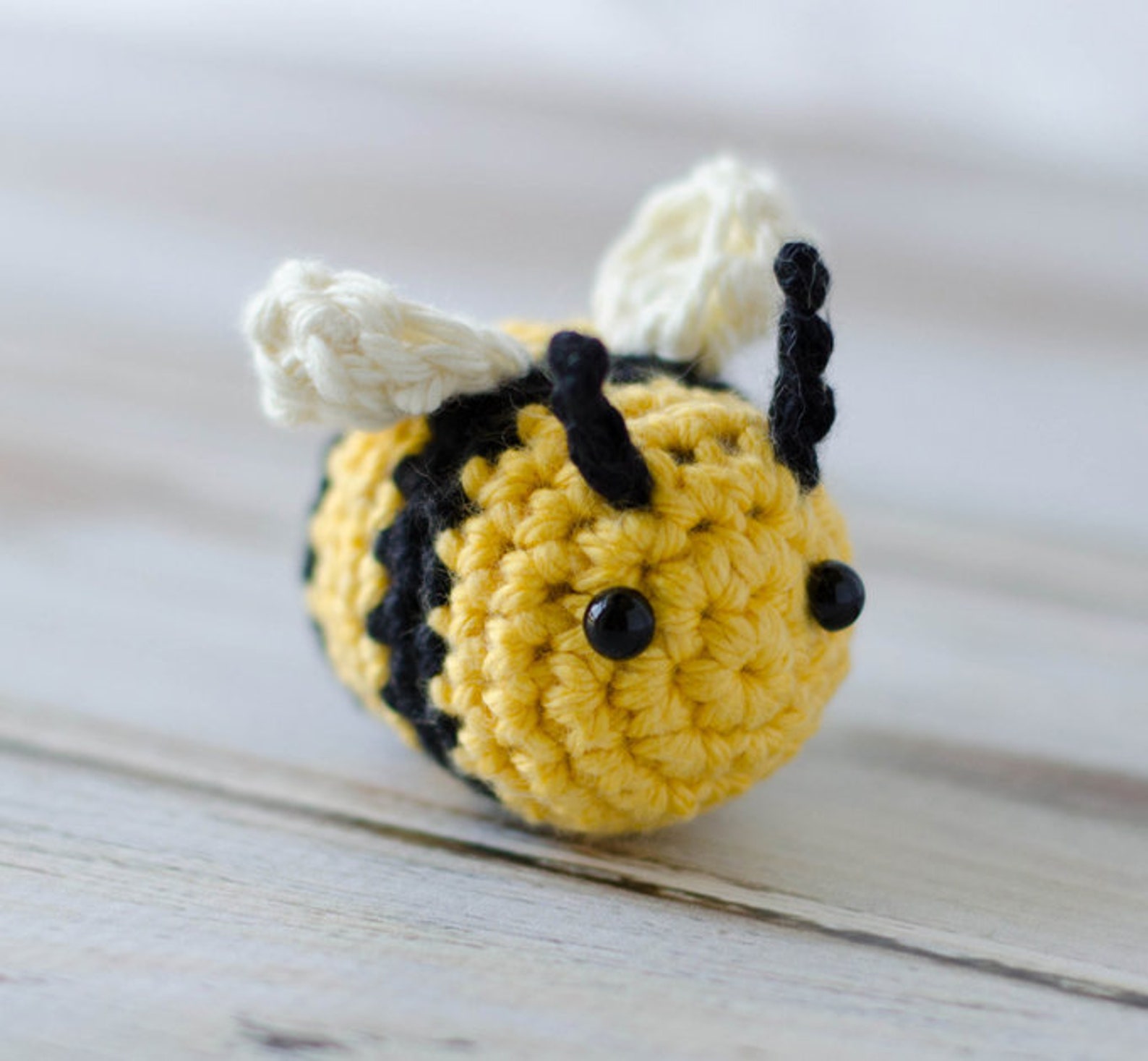 Bee Amigurumi Pattern - Crochet Pattern, Bumble Bee Amigurumi ...