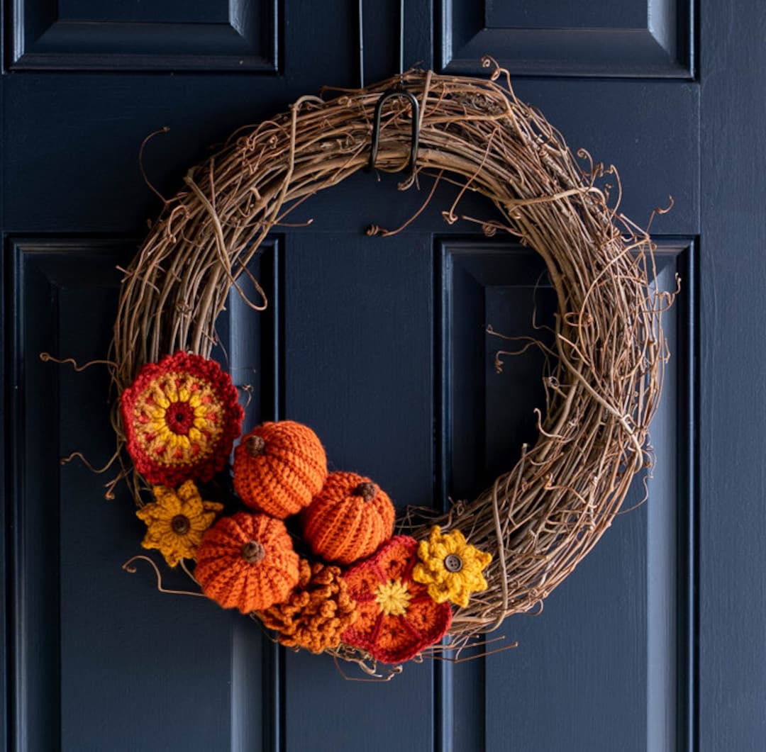 Fabulous Fall Crochet Wreath Pattern - Wreath Pattern PDF - Crochet ...