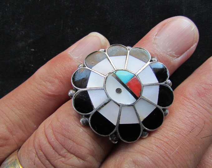 Sunface Zuni Ring by Dewey & Janette Ghahate Size 8 - Etsy