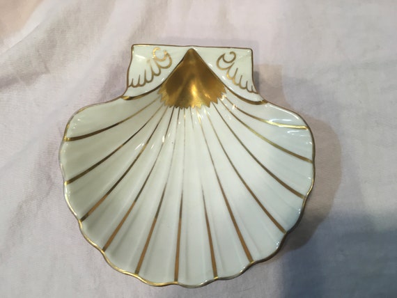 SHELL TRINKET DISH - Gem