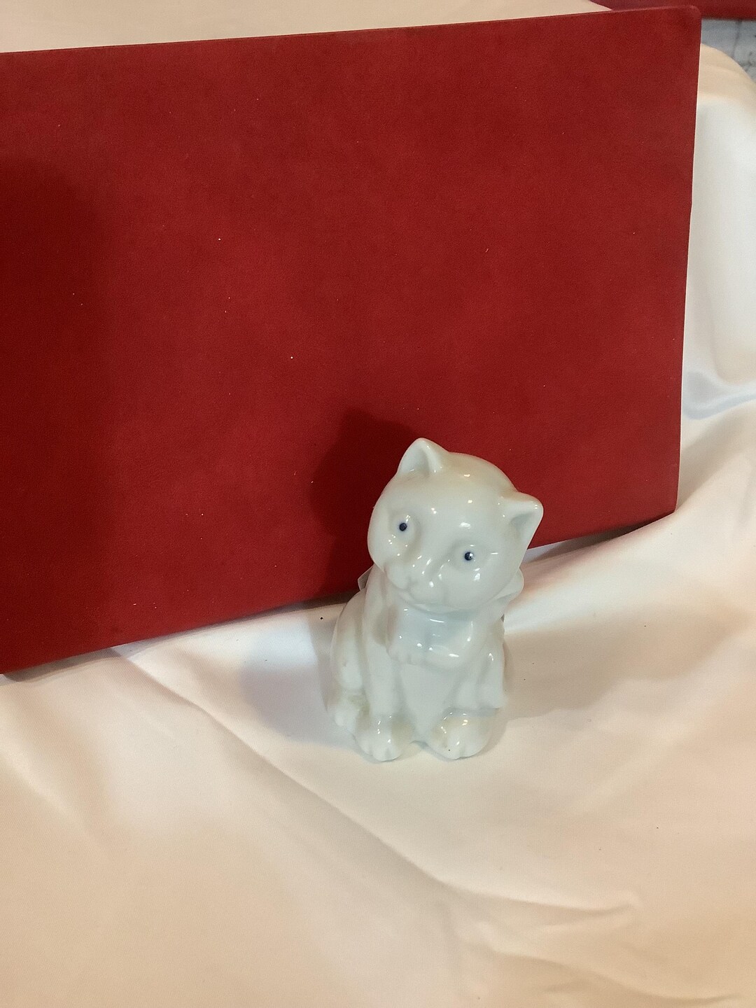 White Cat Bell 1982 - Etsy