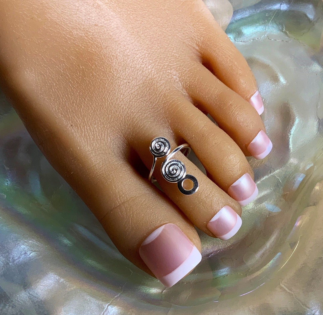Toe Ring/silver Toe Ring/adjustable Toe Ring/swirling Wrapped Toe Ring ...